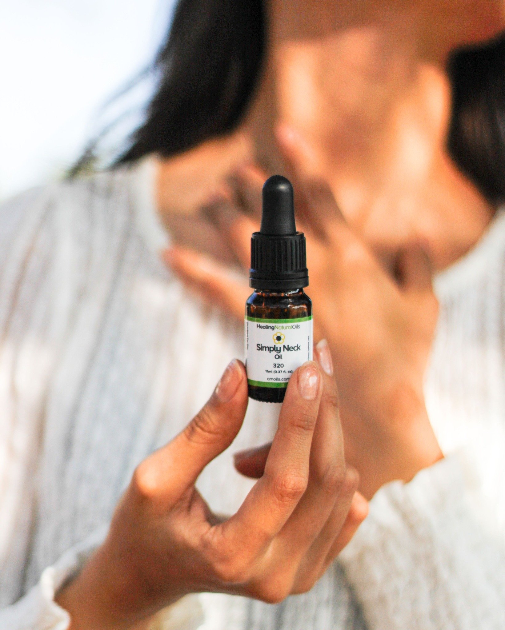 Simply Neck Oil - Press Coverage Ready Product - Press Hook